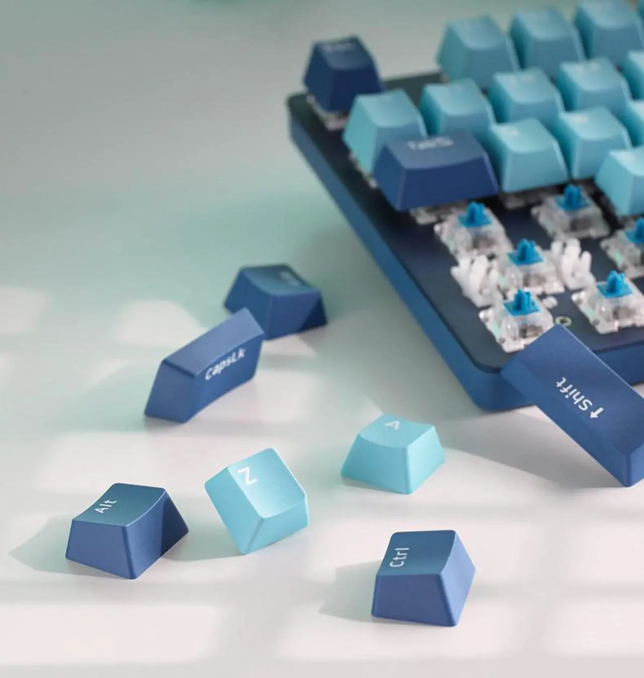 Corn V500 Pro Wired Gaming Keyboard Anti-Ghosting 104 Keys Gaming ...