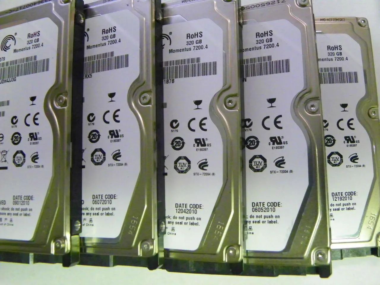 Refurbished: Seagate ST9320423AS 320GB 7200 RPM SATA 3.0Gb/s 2.5 ...