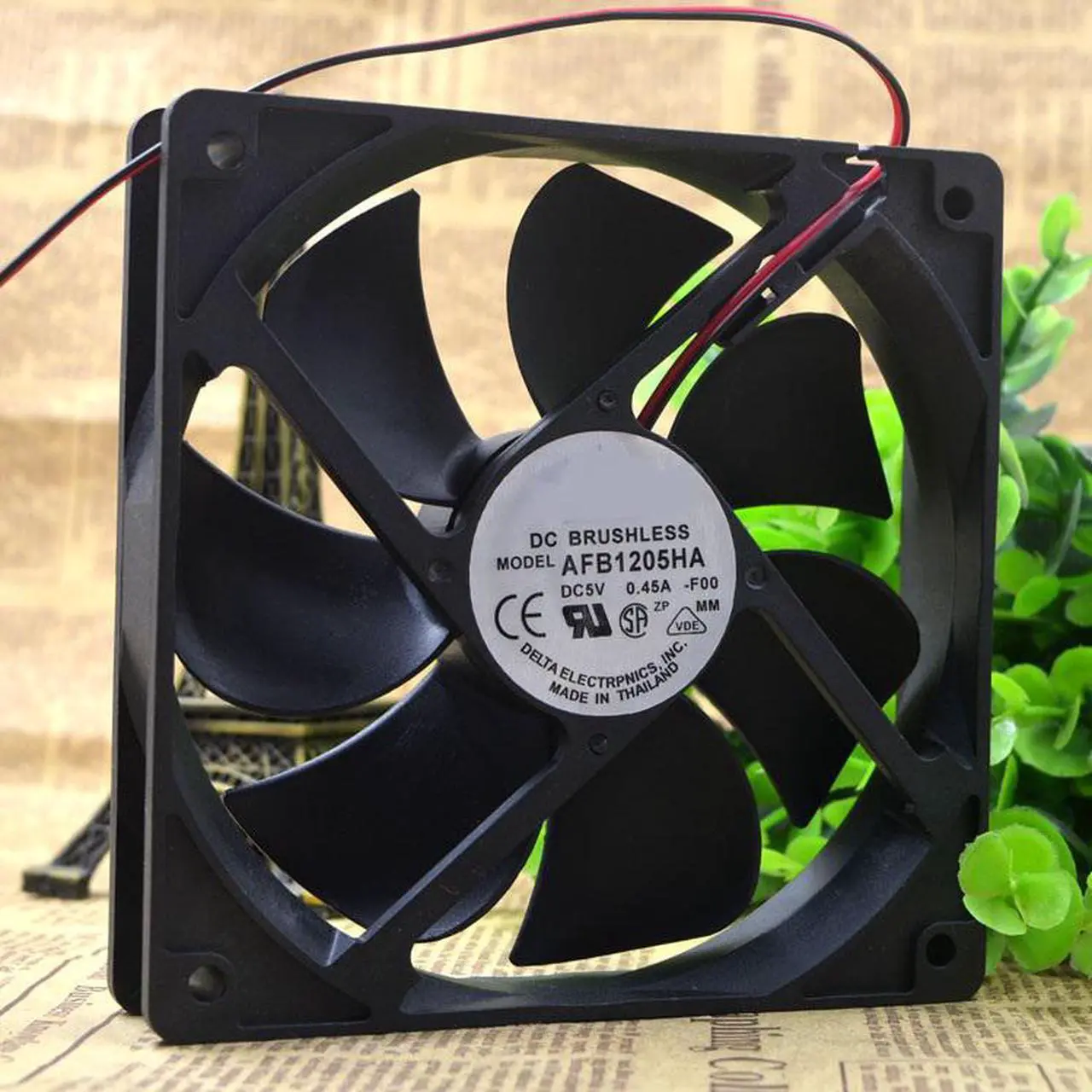 12cm 5V 0.45A AFB1205HA 12025 USB chassis cooling fan - Newegg.com