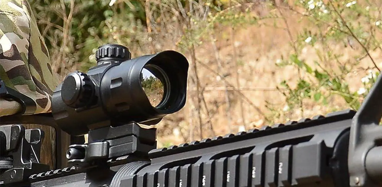 UTG 4.2" ITA Red/Green CQB Dot with QD Mount, Riser Adaptor - Newegg.ca