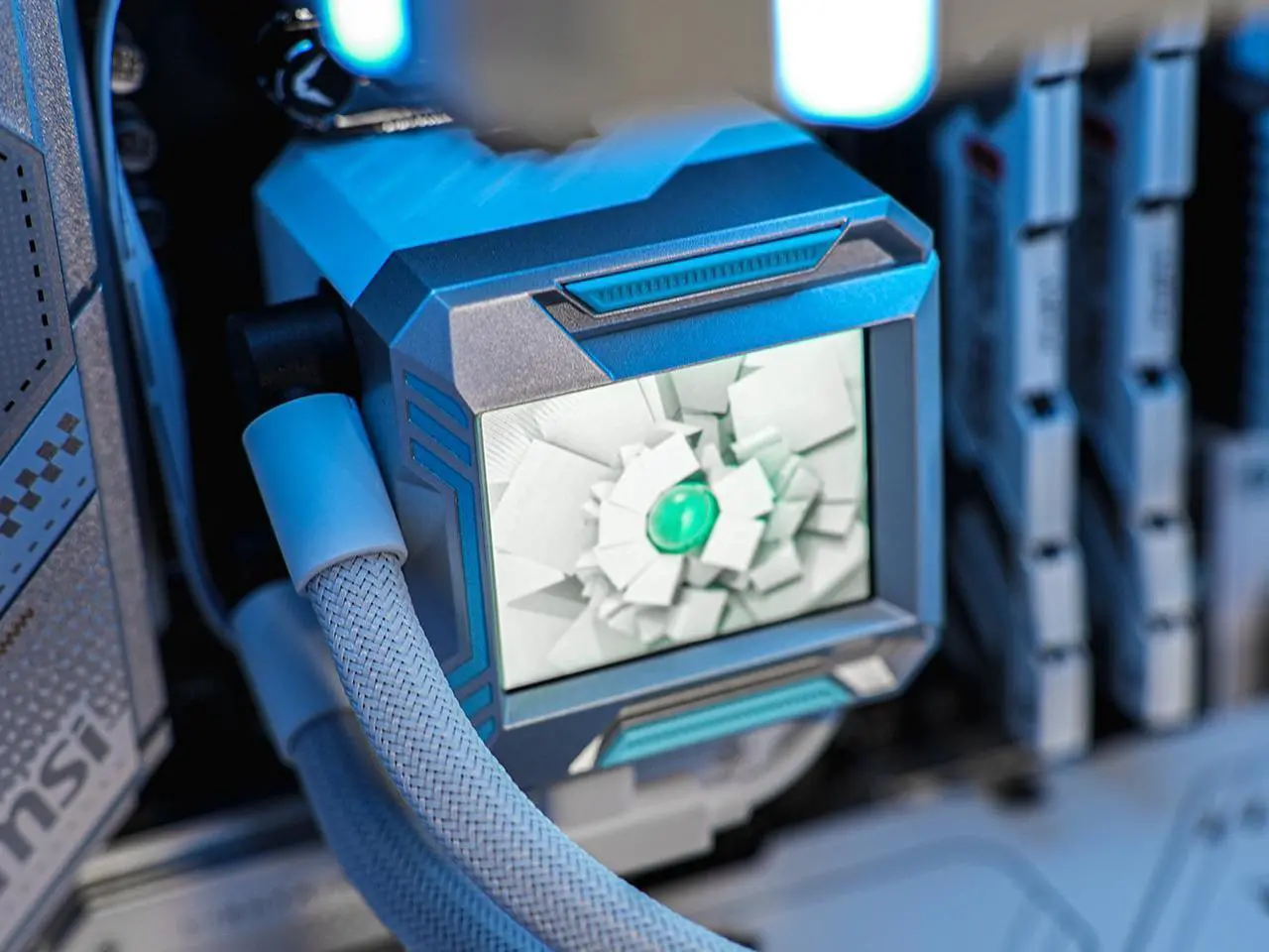 Valkyrie Syn 360 White - AIO CPU Liquid Cooler - LCD Screen Inside PC ...