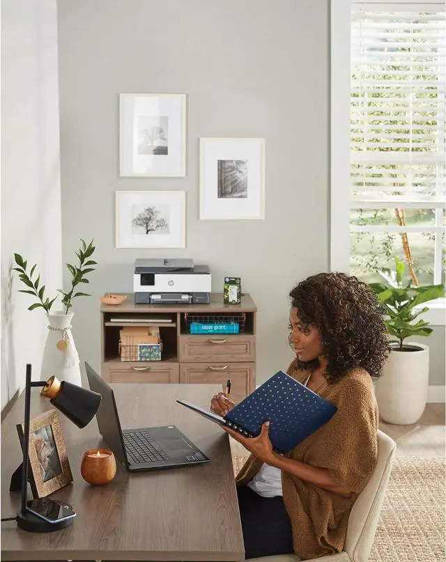 REALSPACE Vilara LED Desk Lamp With USB and Qi Wireless Charger, 16"H ...