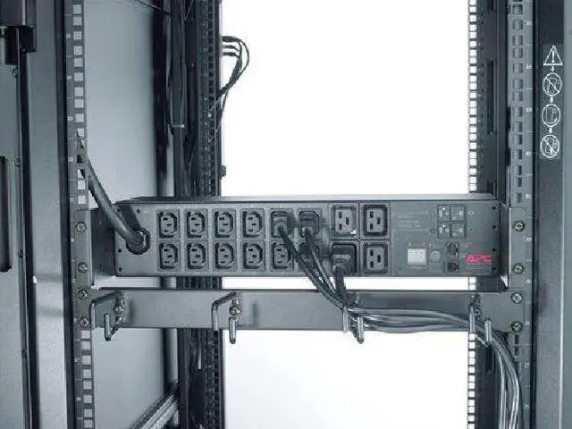 APC AP7822B Rack Pdu, Metered, 2U, 32A, 230V, (12) C13 & (4) C19 ...
