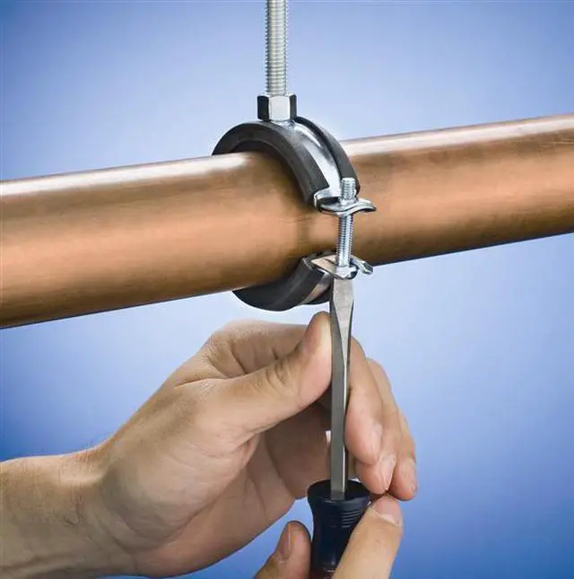 NVENT CADDY 454011 EZ-Riser Superfix Cushioned Pipe Clamp,2 1/2 In ...