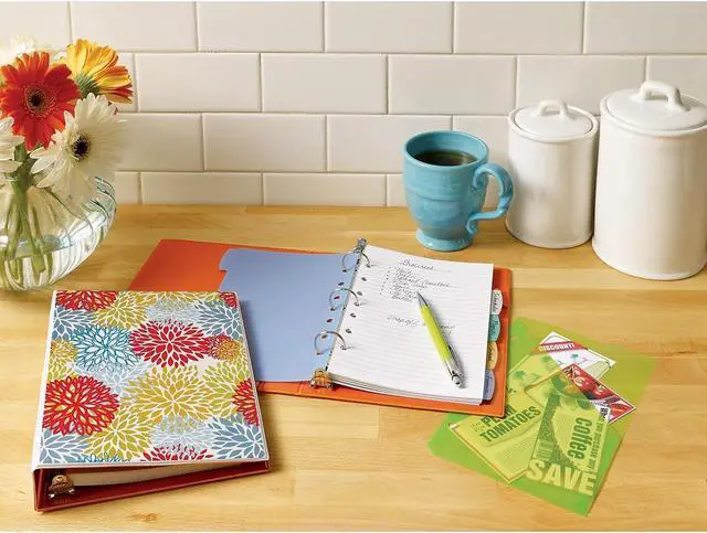 Avery Durable Mini Fashion Binder 8 1/2 x 5 1/2 1" Capacity Floral ...