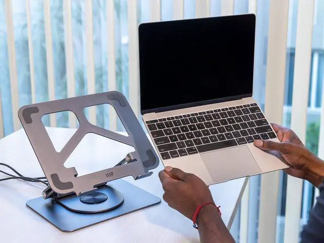 Monoprice 6-in-1 Z-Fold Laptop Stand and USB-C Docking Station with 4K ...