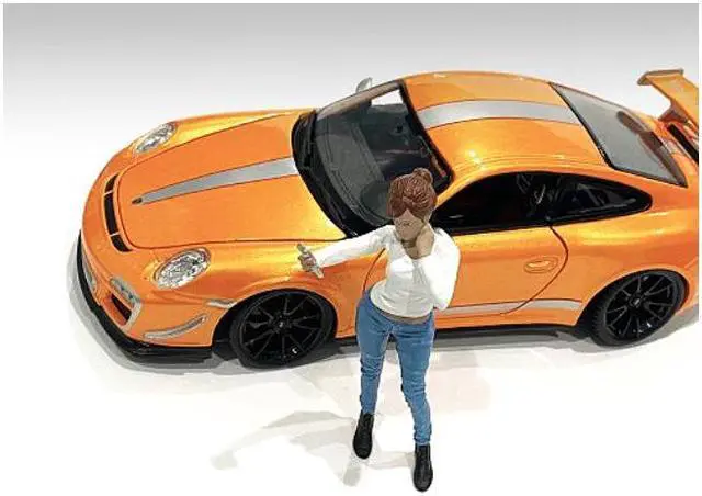 "Car Meet 1" Figurine I for 1/24 Scale Models by American Diorama ...