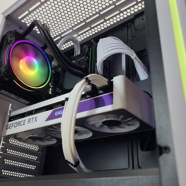 Refurbished: Gaming PC i7-9700 16GB RAM 500GB SSD+1TB HDD Refurbished: Gaming PC i7-9700 16GB RAM 500GB SSD+1TB HDD