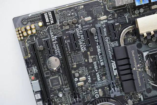 Refurbished: ASUS Z97-DELUXE LGA 1150 Intel Z97 HDMI SATA 6Gb/s USB 3.0 ...