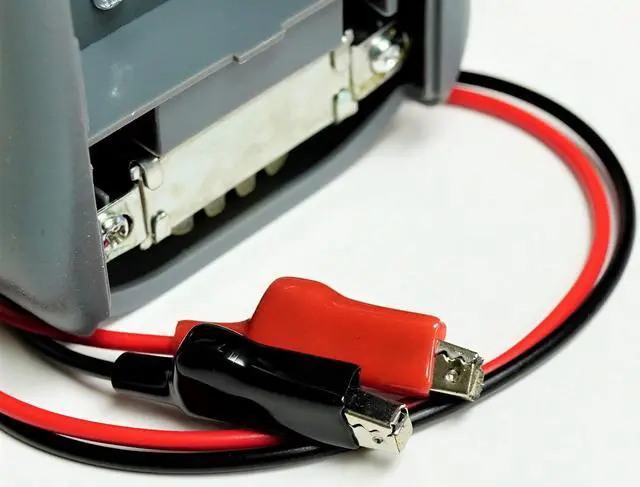 SUPCO M500 Megohmmeter, 500V DC, LED Digital Display, 20 megaohm to 1 ...