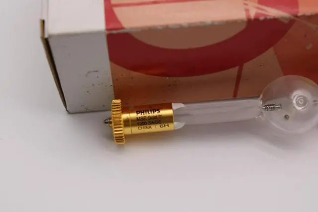 MSR Gold 1200 SA/DE Lamp for the Clay Paky Alpha Wash 1200 - Newegg.com