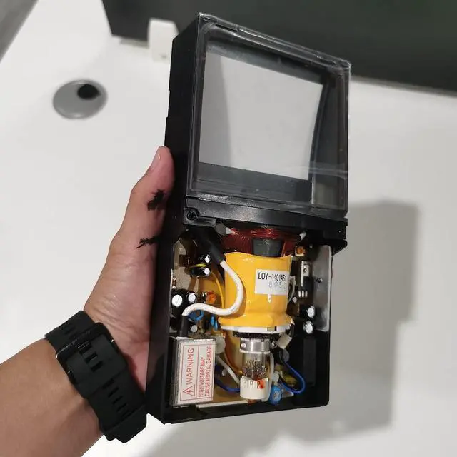 ARCADORA 12V 4.2W Micro 4" CRT Black and White Monitor Vintage CRT ...